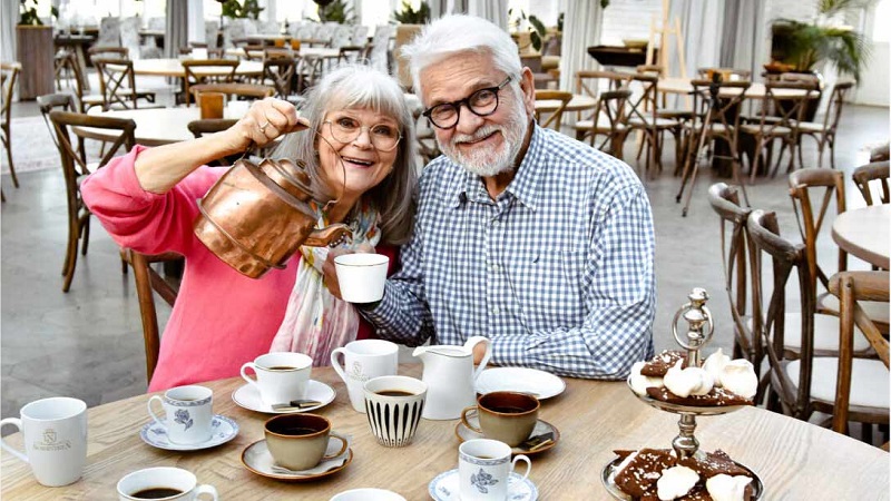 Bussresa till Ullared Borderhop Joyride Arlövsrevyn Falkenbergsrevyn ...